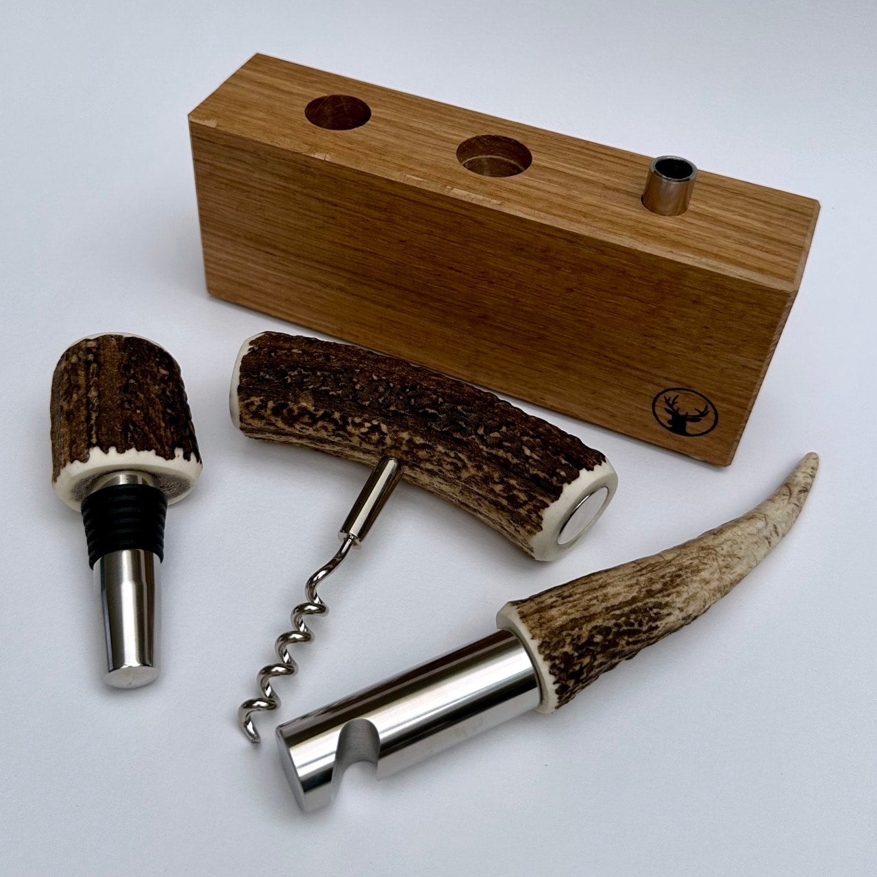 Gstaad Antler Bar Set - Handcrafted Corkscrew, Wine Stopper & Bottle ...